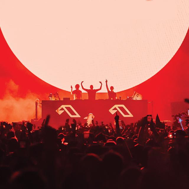 Above & Beyond Group Therapy 600